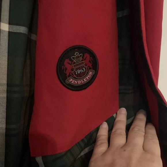 Pendleton | Jackets & Coats | Pendleton Rain Coat Hideaway Hood Flap ...